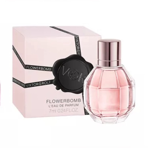 Viktor & Rolf | Bath & Body | Flowerbomb Deluxe Mini | Poshmark